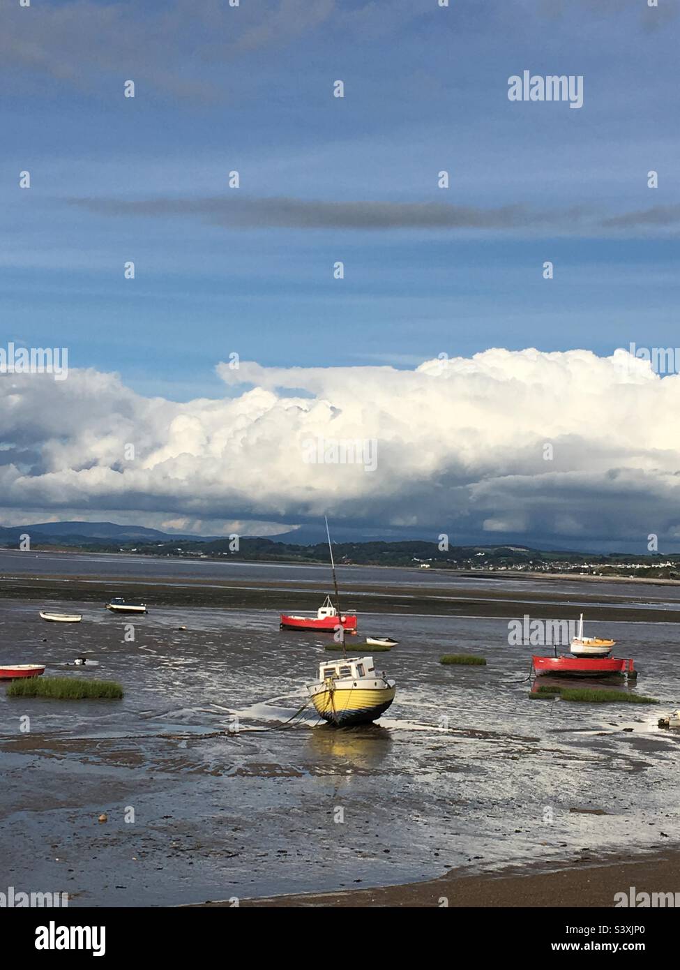 Morecombe bay hi-res stock photography and images - Alamy