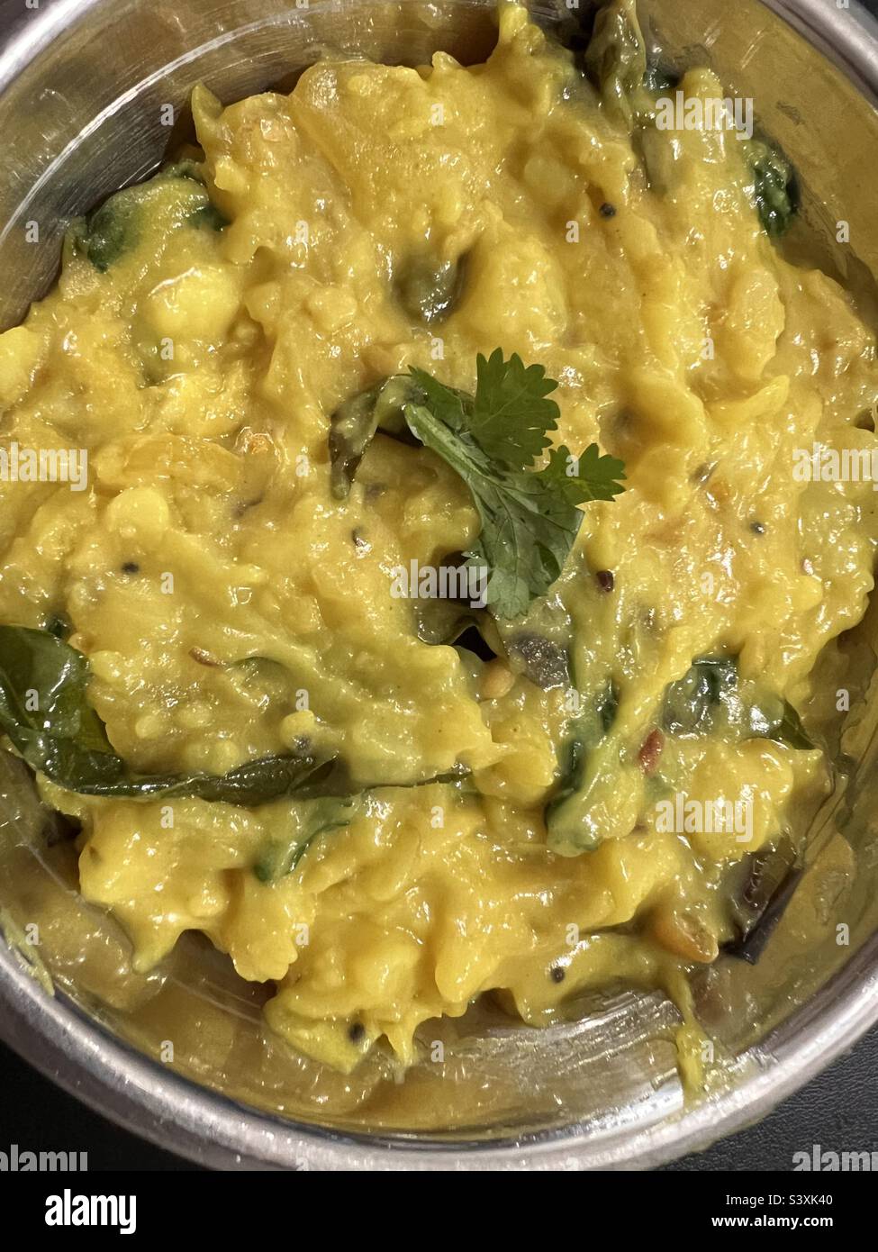 Mashed potatoes with turmeric hi-res stock photography and images - Alamy