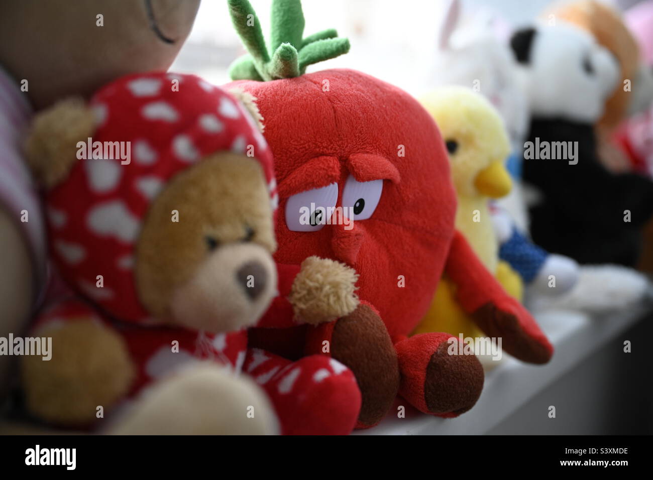 Sad toy hi-res stock photography and images - Alamy