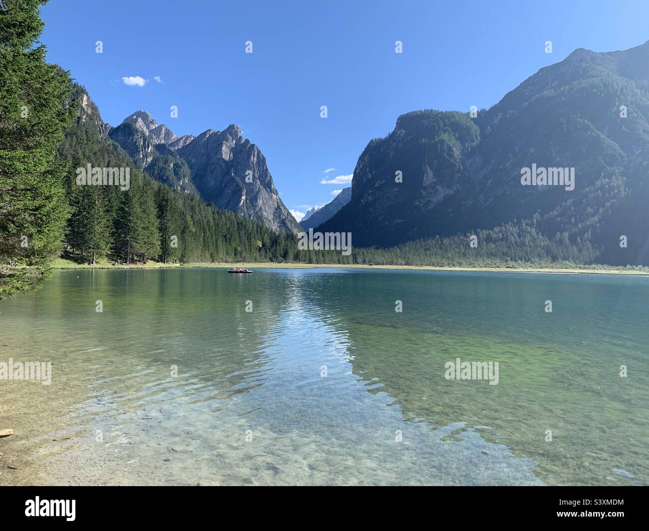 Dobbiaco lake in a sunny Summer day Stock Photo - Alamy