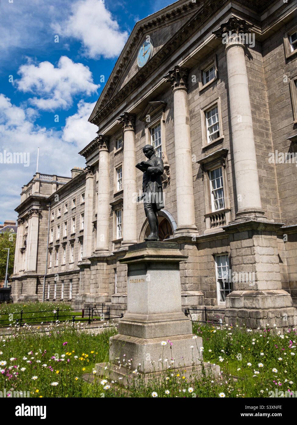 Dublin trinity college dublin hi-res stock photography and images - Alamy