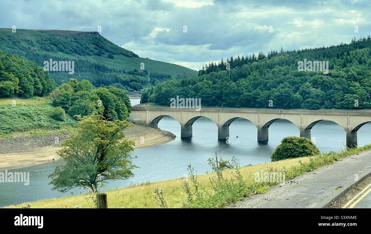 Bridge over Ladybower Reservoir during drought 2022 Stock Photo - Alamy