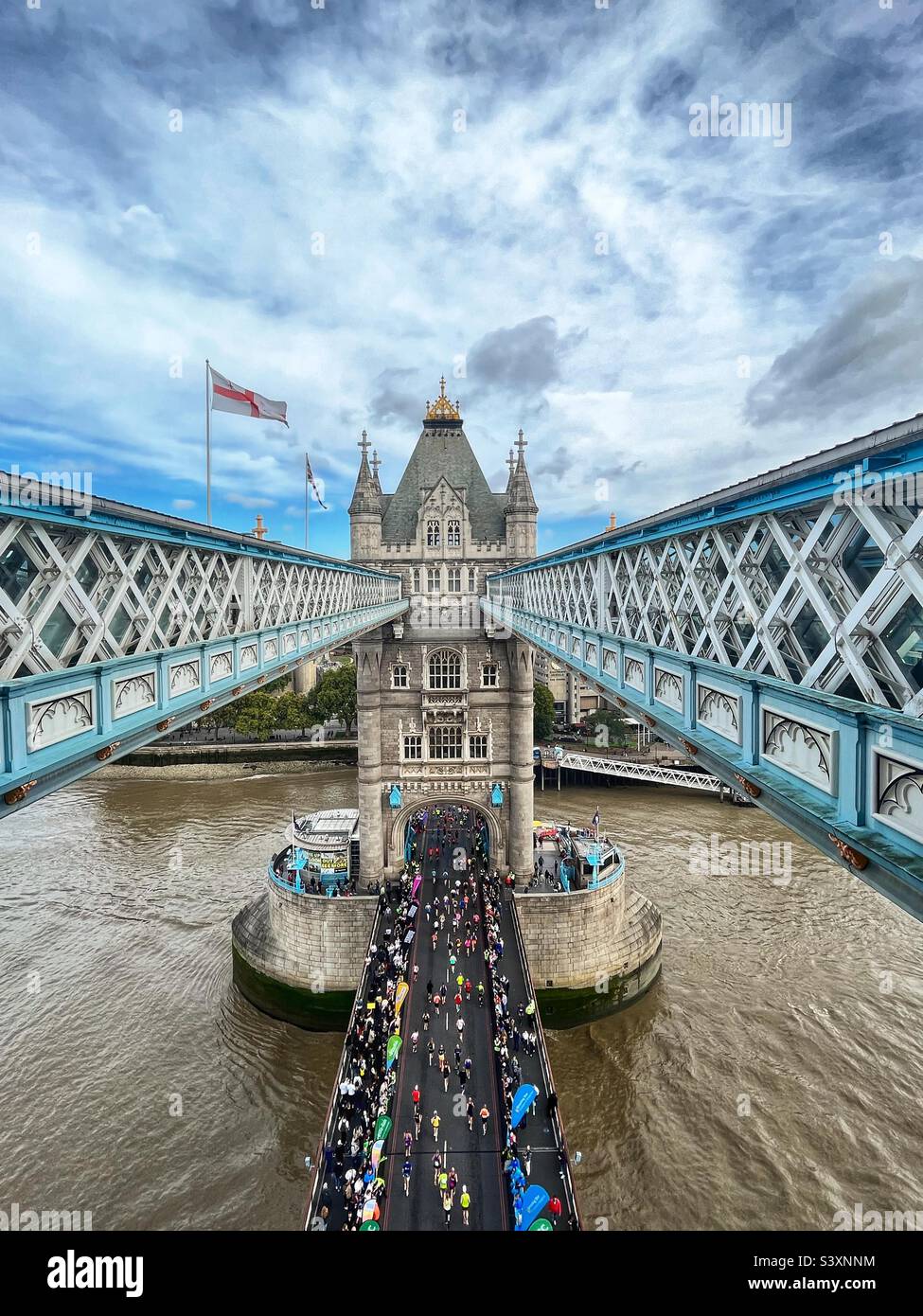 Tower bridge built in 1894 hi-res stock photography and images - Alamy
