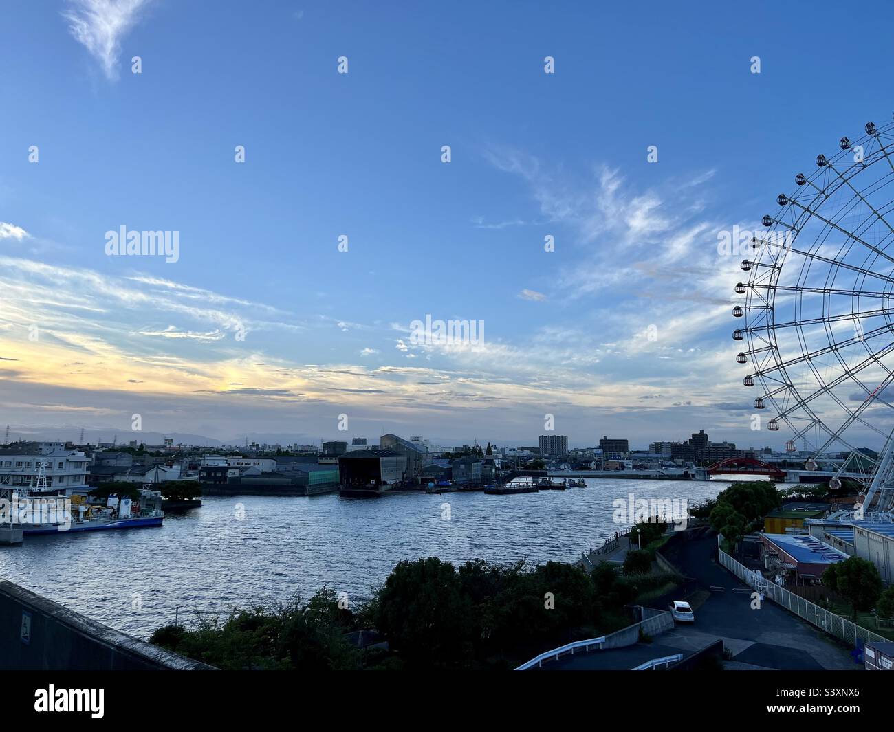 A Ferris wheel with ocean view, Nagoya, Aichi Japan Stock Photo - Alamy