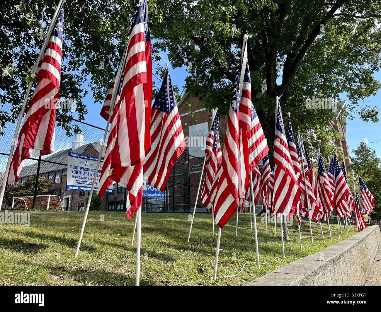 School flags hi-res stock photography and images - Alamy