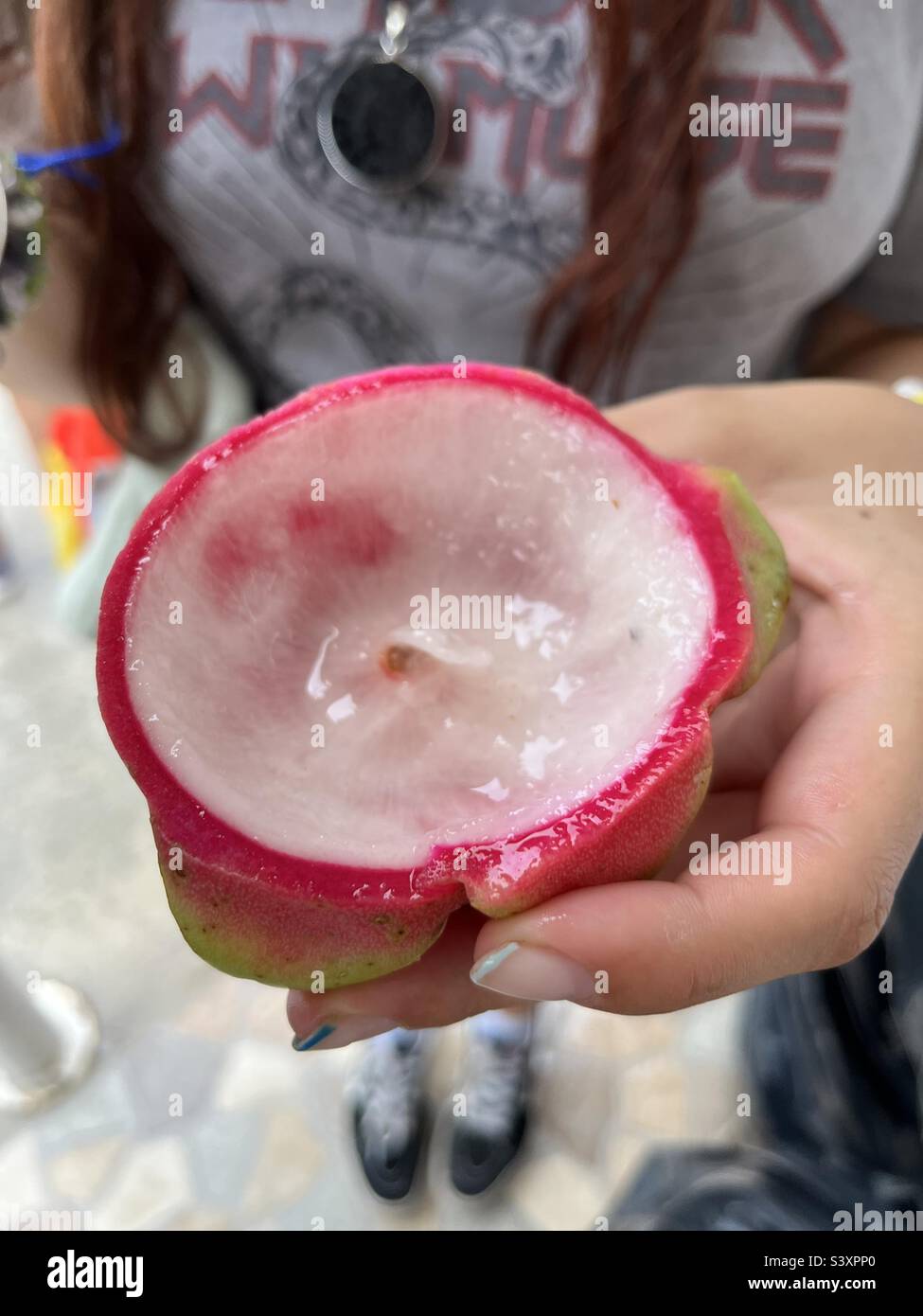 Fruta de pitahaya hi-res stock photography and images - Alamy
