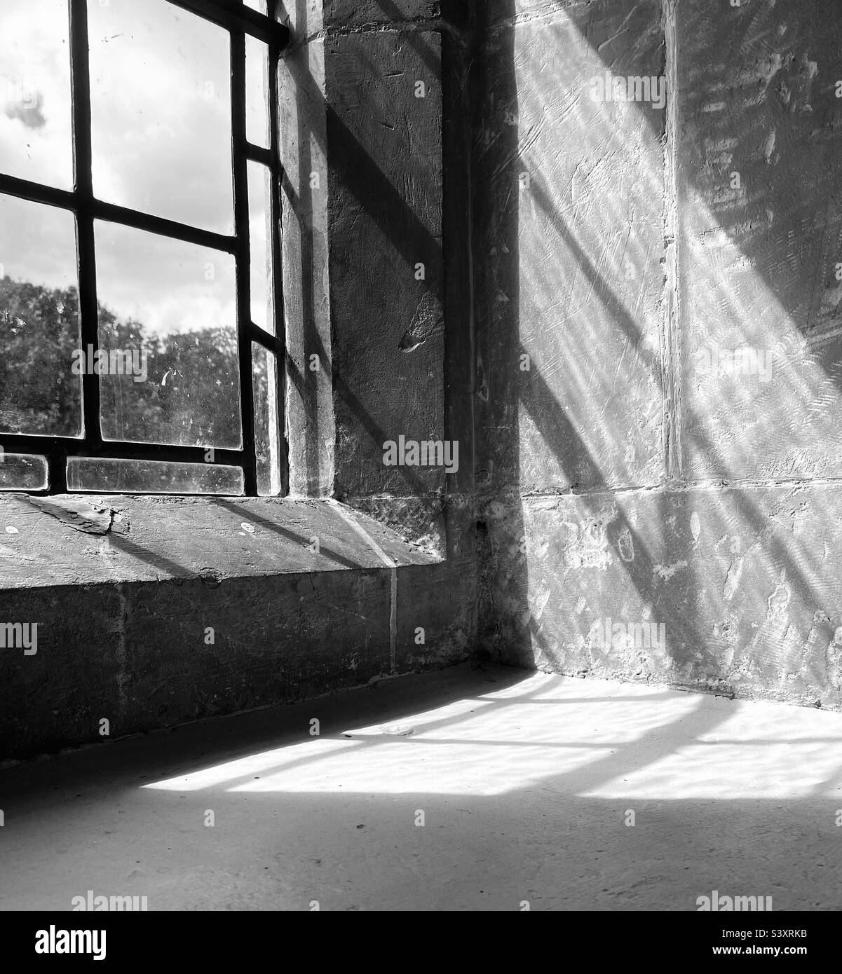 Sunlight through window Black and White Stock Photos & Images - Alamy