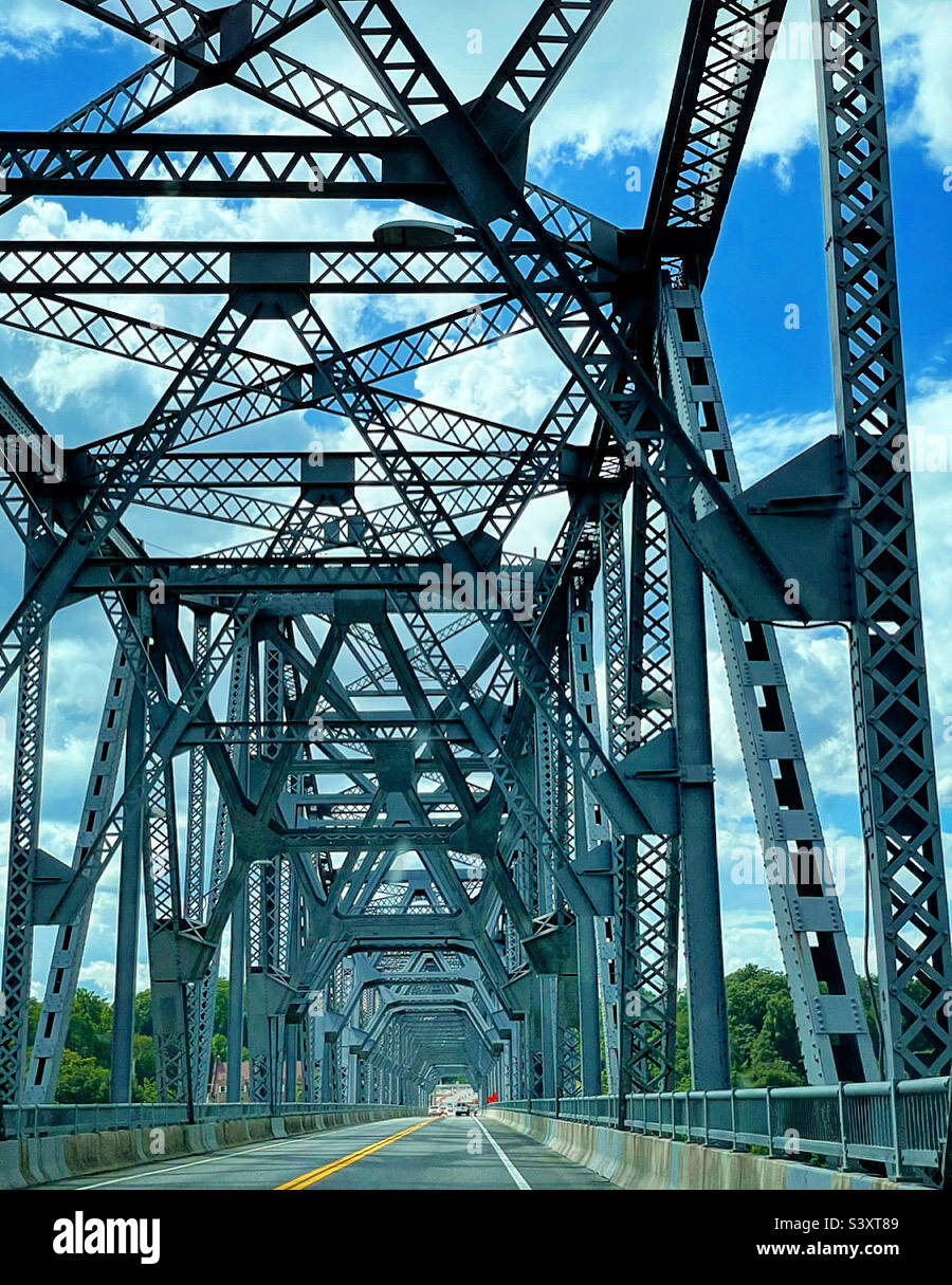 Bridge for cars hi-res stock photography and images - Alamy