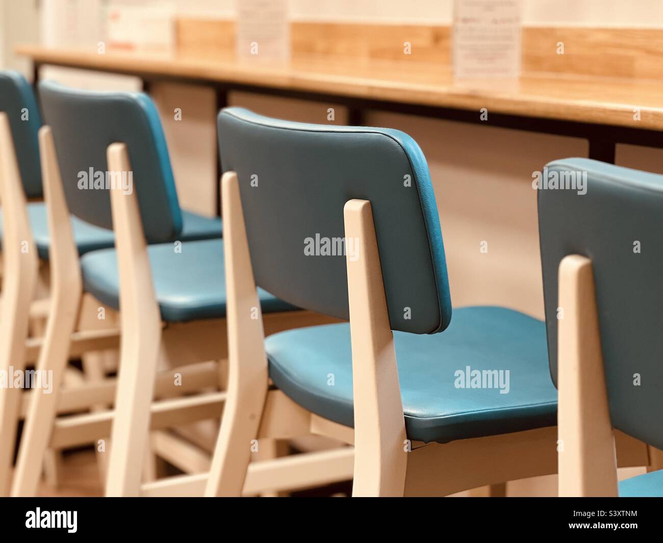 Table and chair arrangement hi-res stock photography and images - Alamy