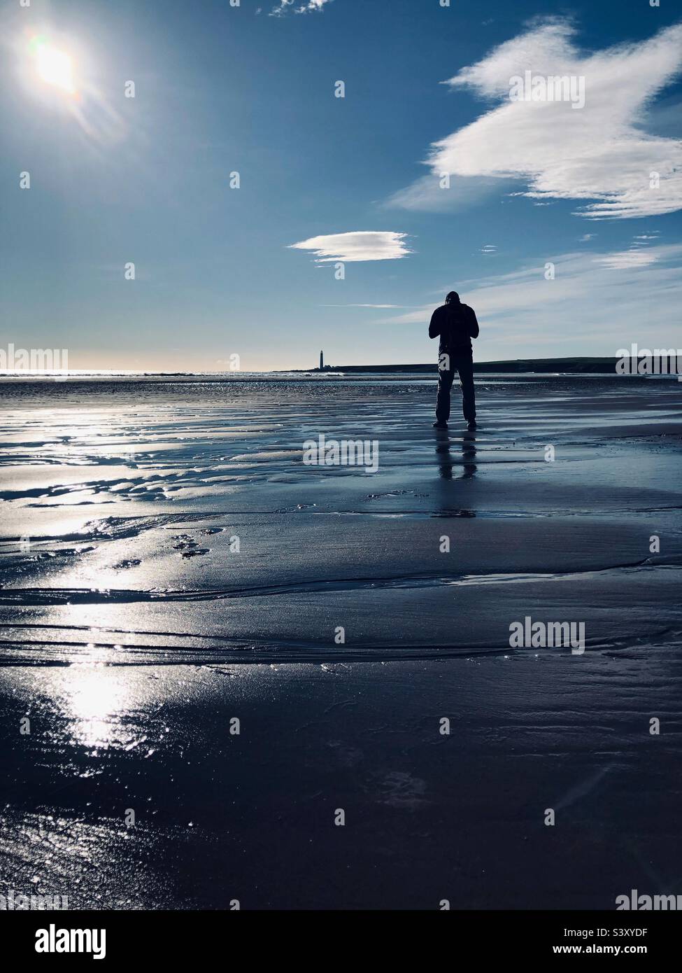 Backlit man standing hi-res stock photography and images - Alamy