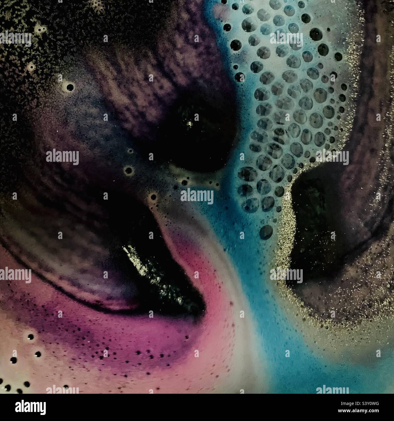 Glitter water hi-res stock photography and images - Alamy