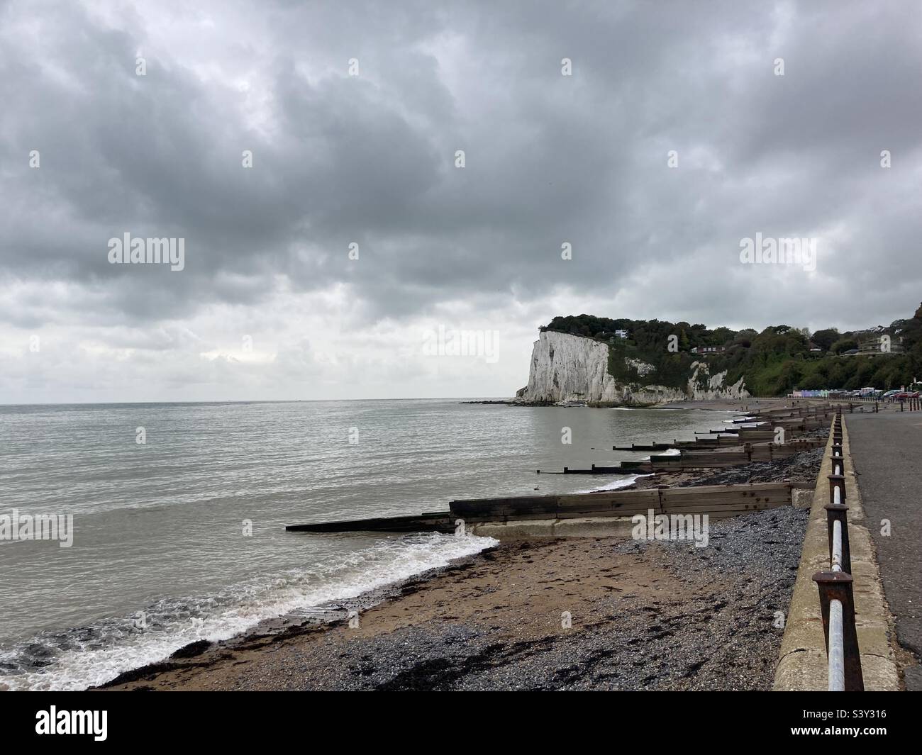 Dover bay hi-res stock photography and images - Alamy
