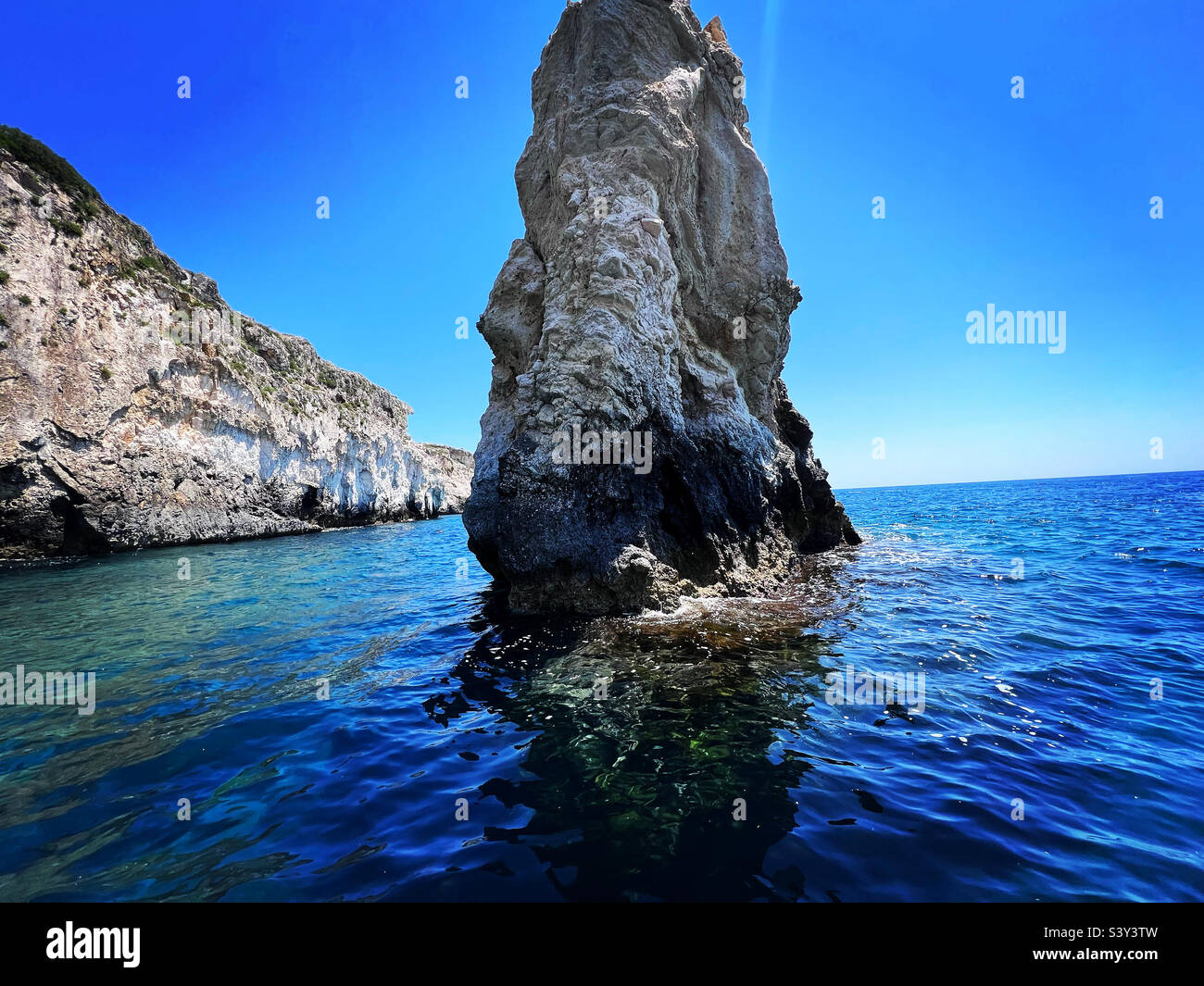 Beautiful sea colours hi-res stock photography and images - Alamy