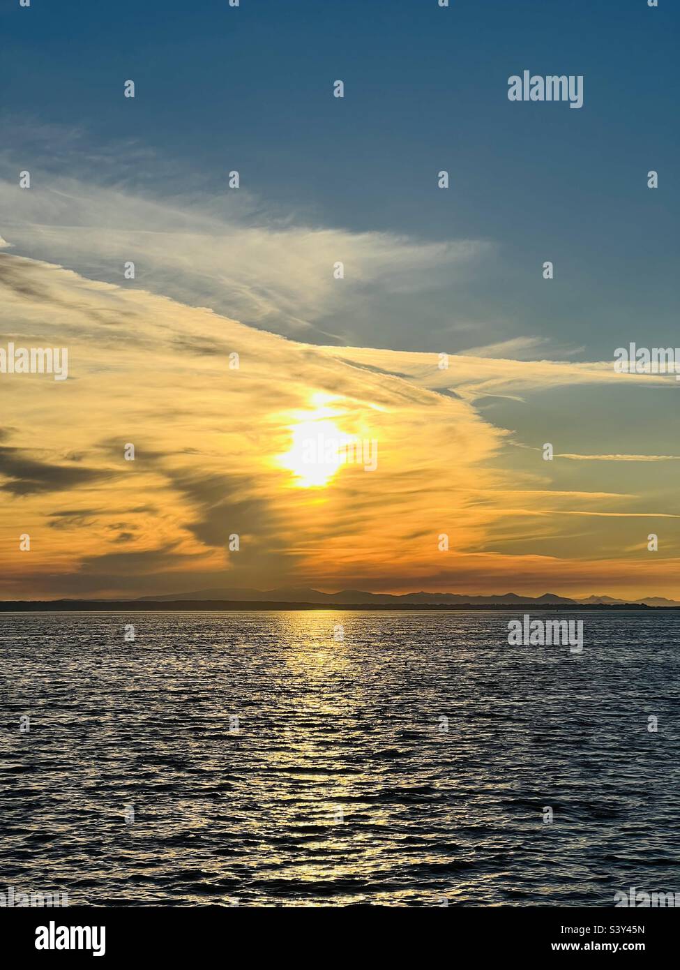 Vortex cloud hi-res stock photography and images - Alamy