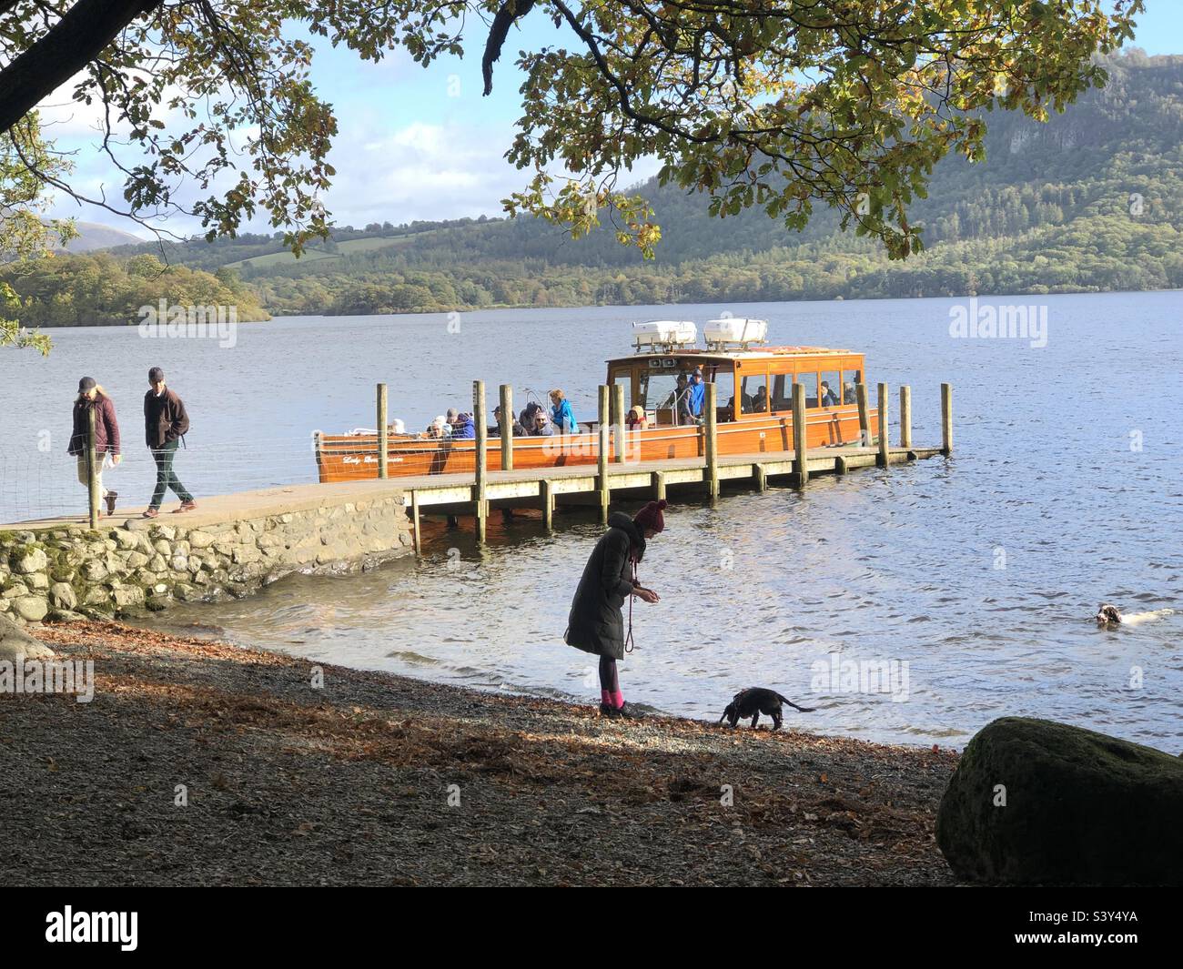 The Ferry lands at the Hawes End Jetty on Derwentwater English Lake ...