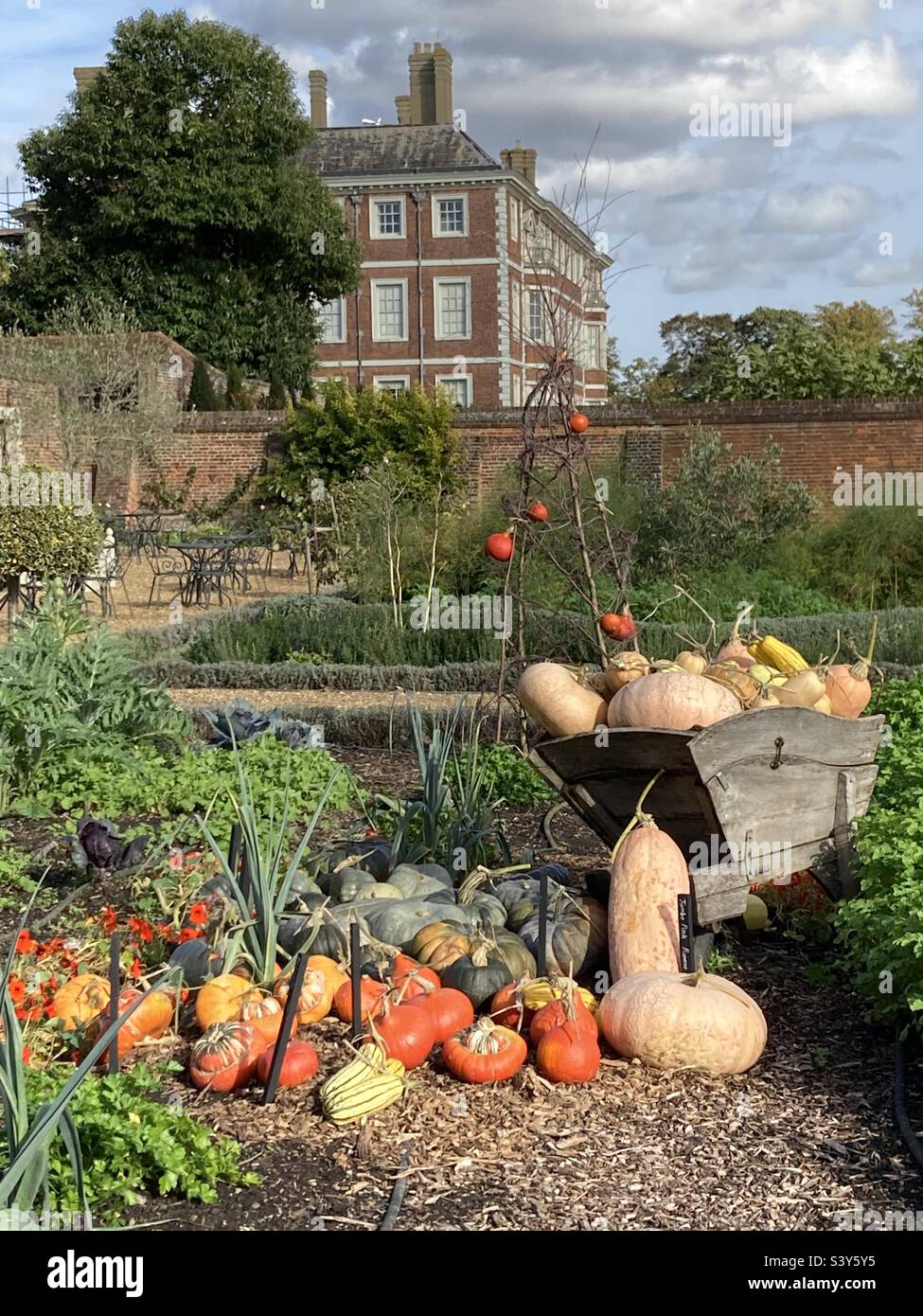 National trusty hi-res stock photography and images - Alamy