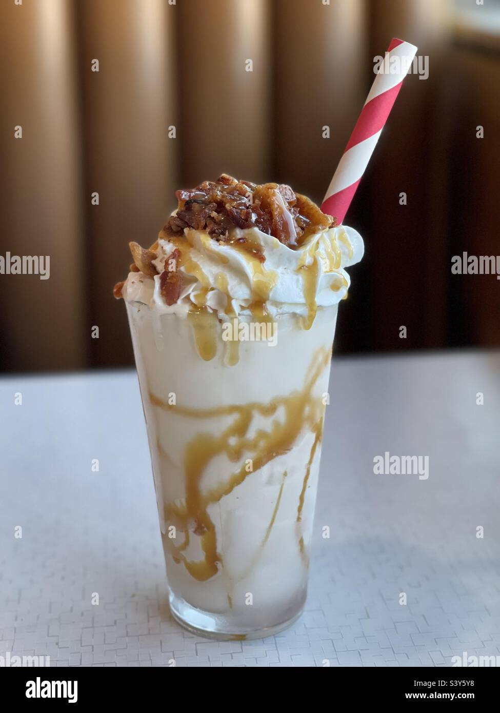 Boozy milkshake hi-res stock photography and images - Alamy