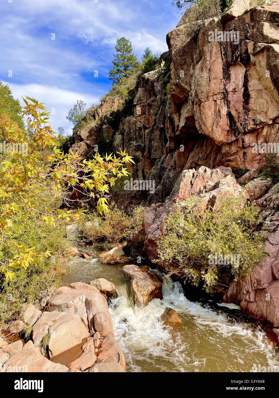 N the rocks hi-res stock photography and images - Alamy