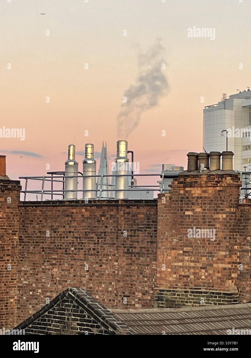 Chimnies chimney hi-res stock photography and images - Alamy