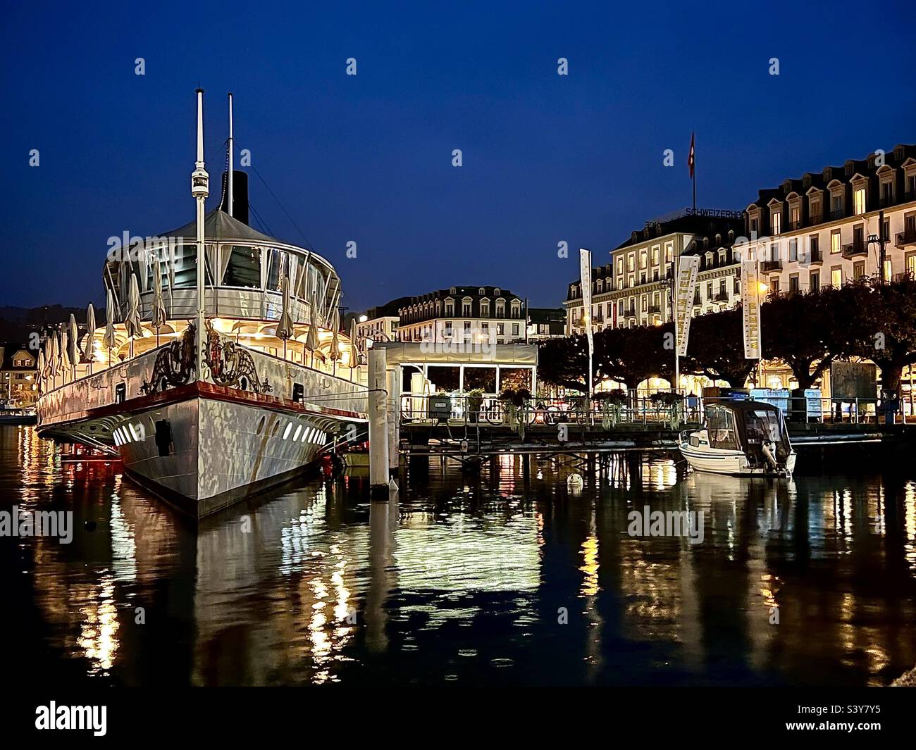 Luzern by night hi-res stock photography and images - Alamy