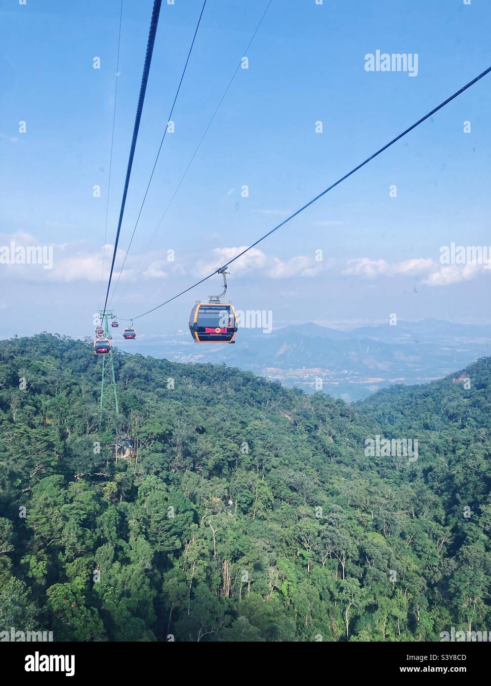 Ba na hills resort hi-res stock photography and images - Alamy