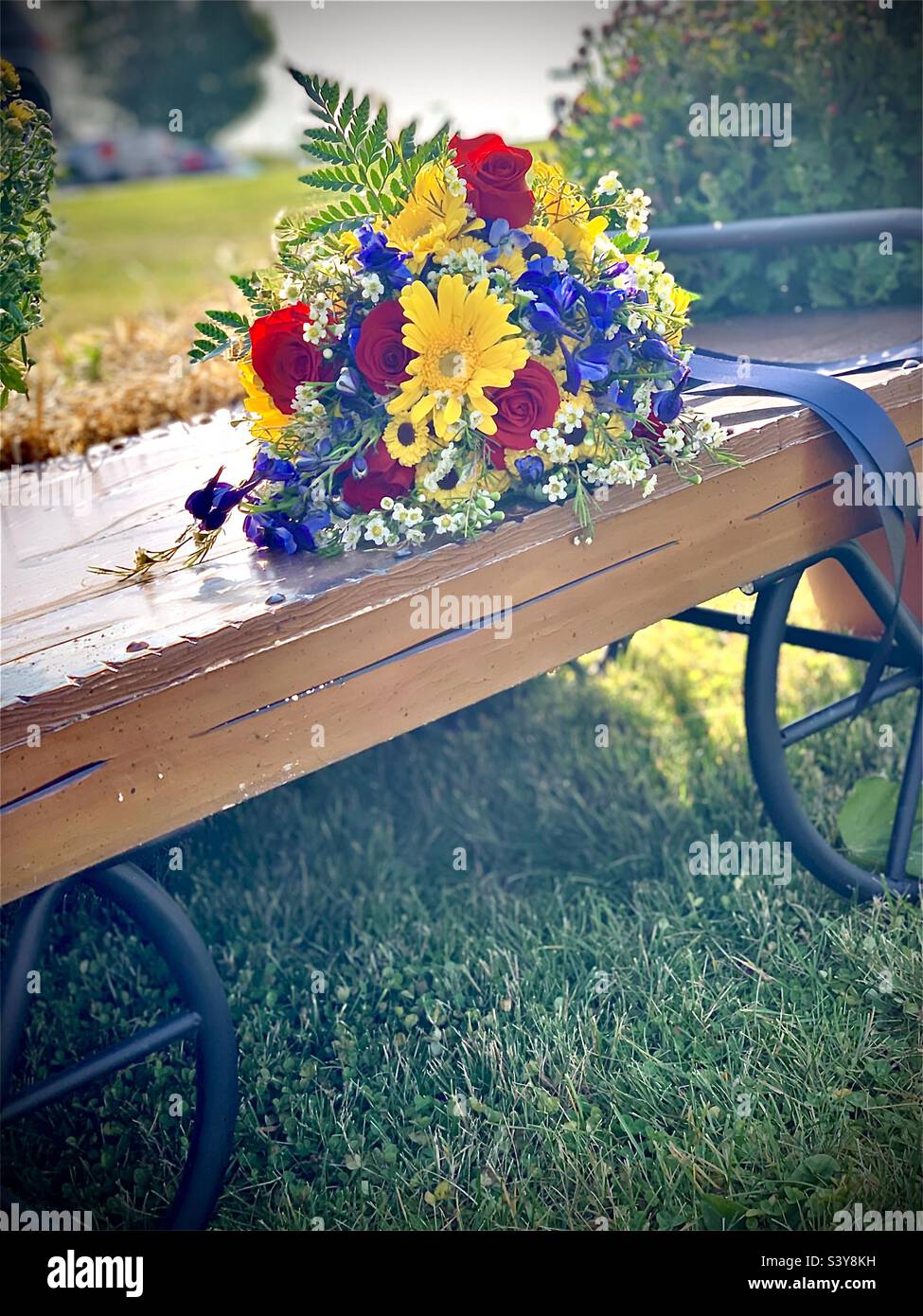 Getting hitched hi-res stock photography and images - Alamy