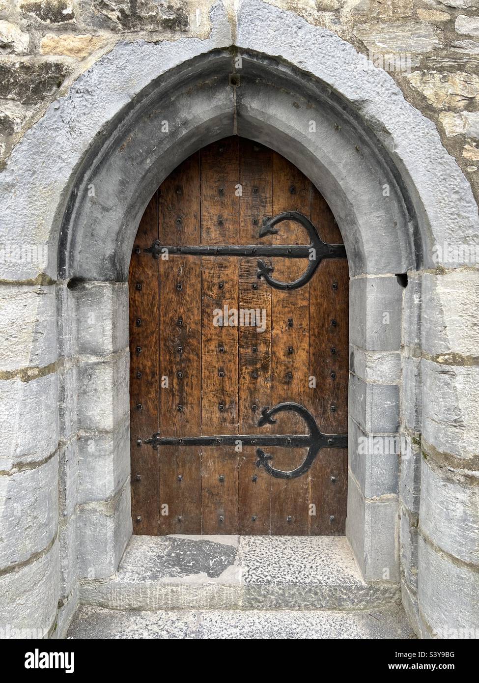 Castles door hi-res stock photography and images - Alamy