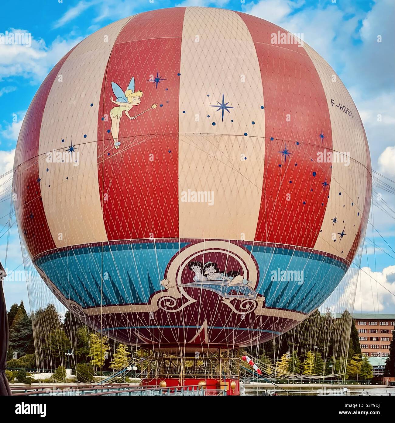 Tinkerbell disney hi-res stock photography and images - Alamy