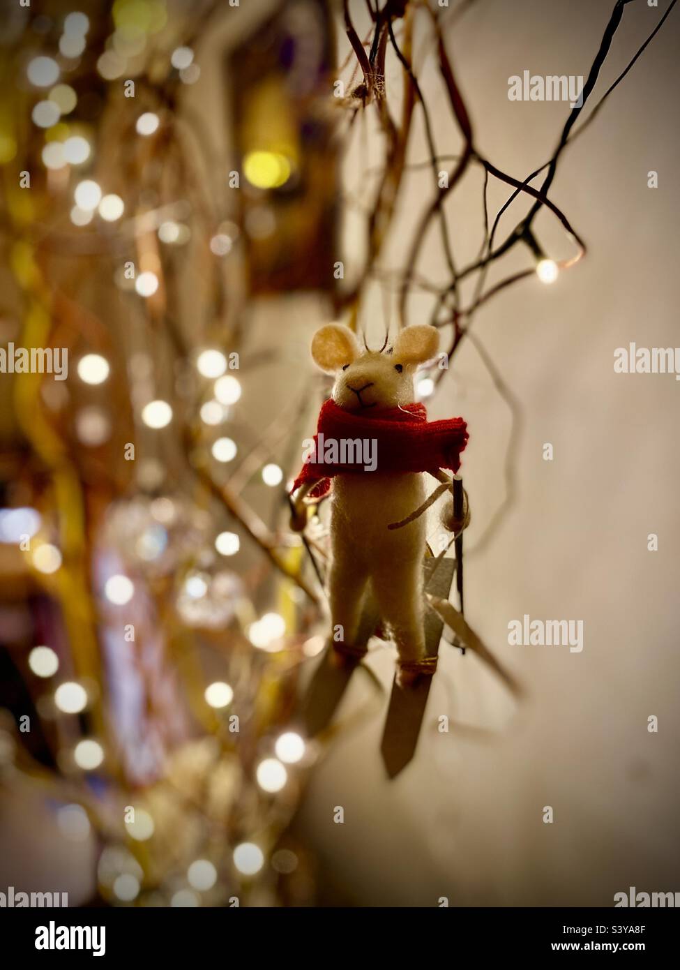 Mouse christmas hi-res stock photography and images - Alamy