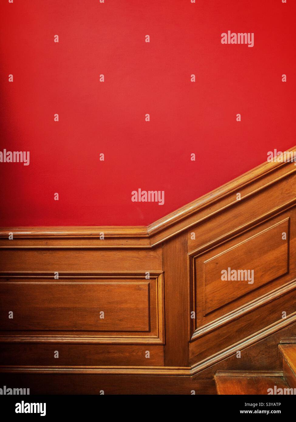 Wall panelling colourful hi-res stock photography and images - Alamy