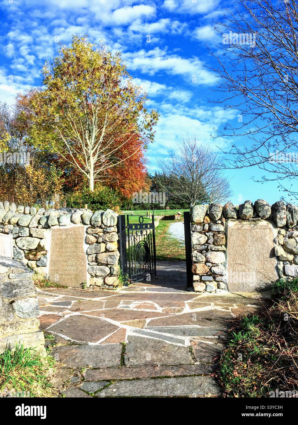 Dyke gate hi-res stock photography and images - Alamy