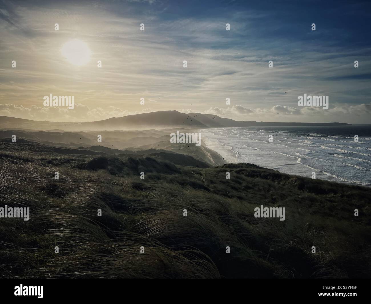 Llangennith beach gower peninsula hi-res stock photography and images ...