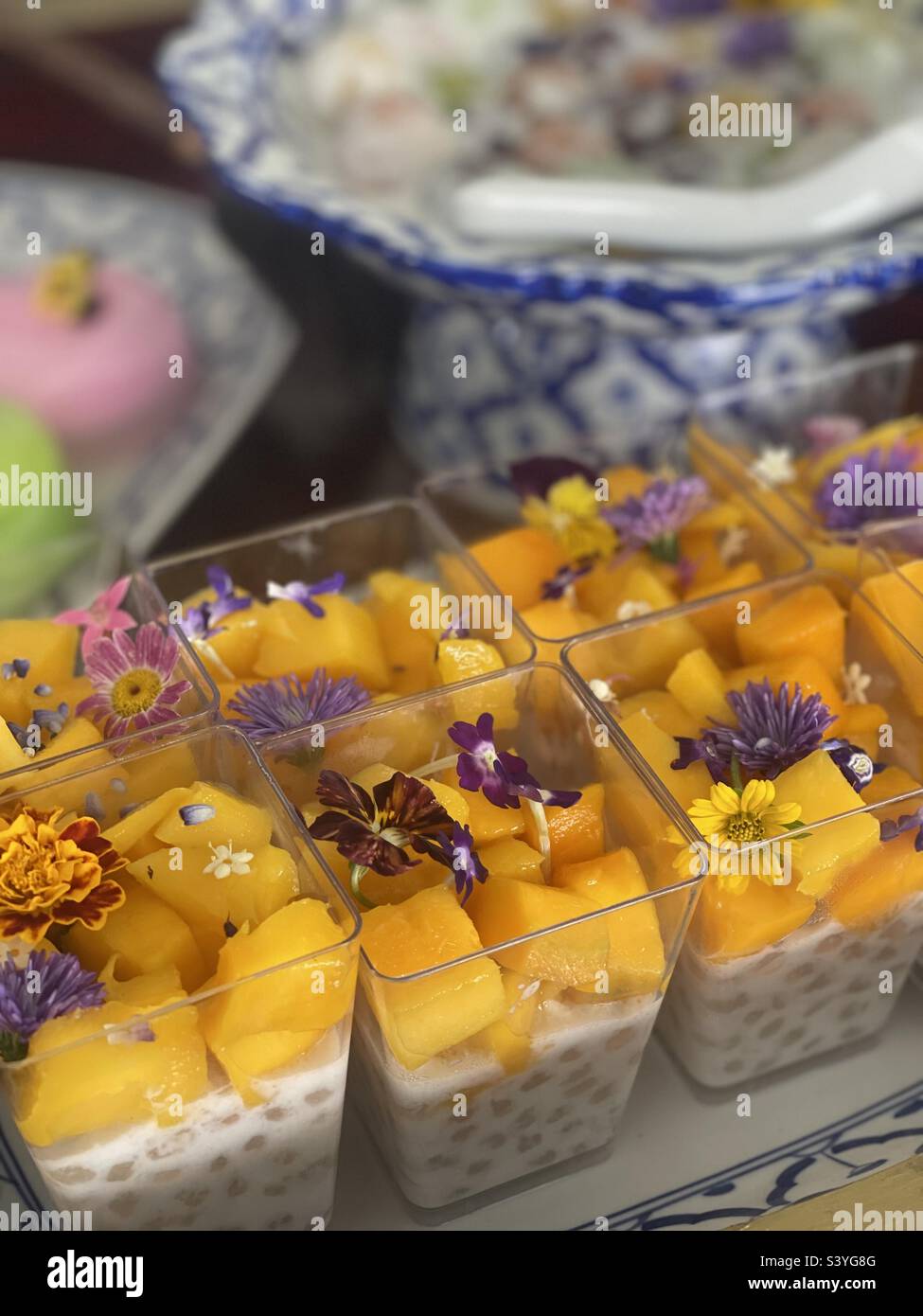 Thailand sticky rice dessert hi-res stock photography and images - Alamy