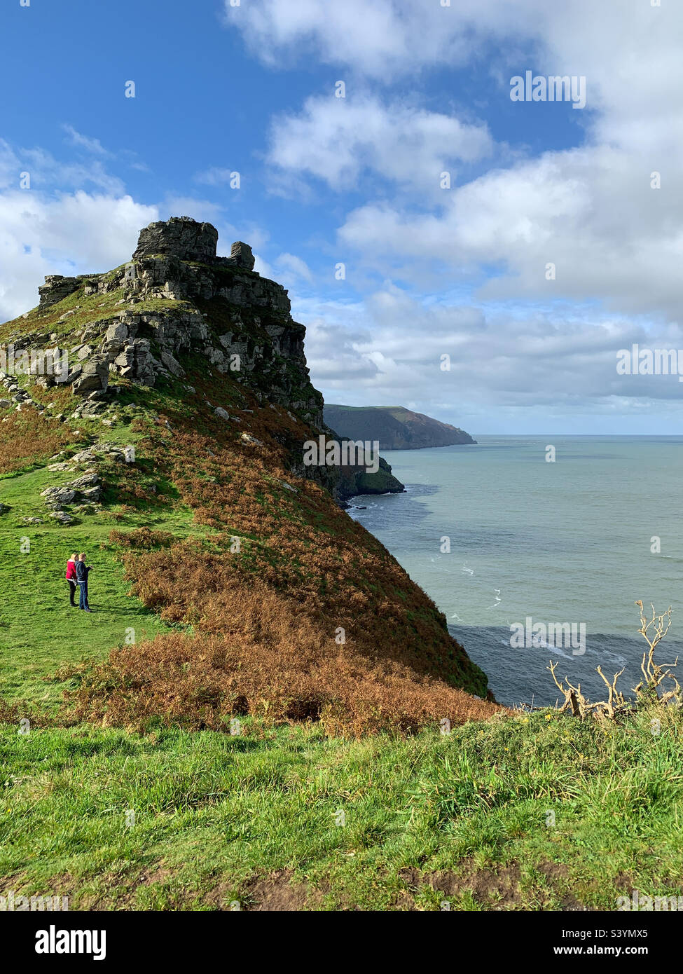 Glorious autumn sunshine on the coastal cliffs at the Valley of Rocks ...