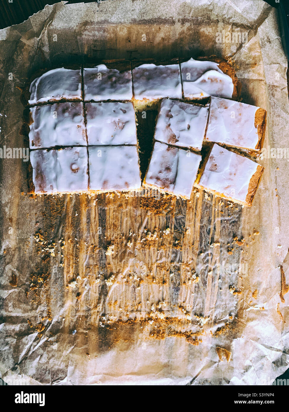 Homemade tray bake sponge with an icing topping Stock Photo - Alamy