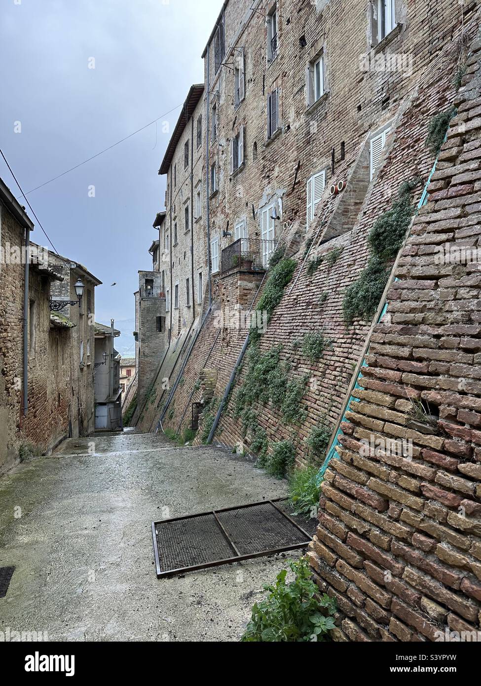 Walking and visiting the old village of Spinetoli, Marche region, Italy ...