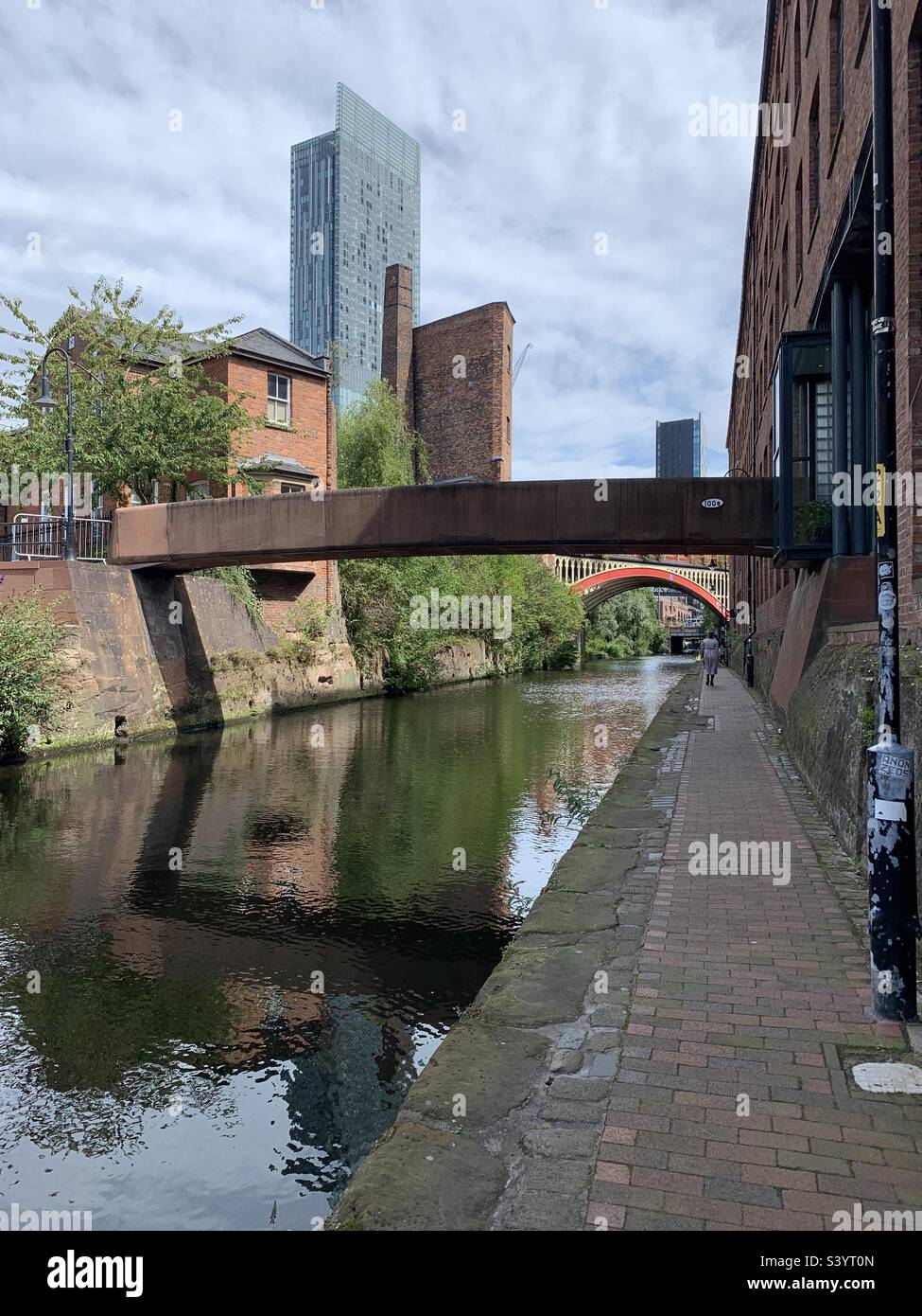 Manchester canal summer hi-res stock photography and images - Alamy