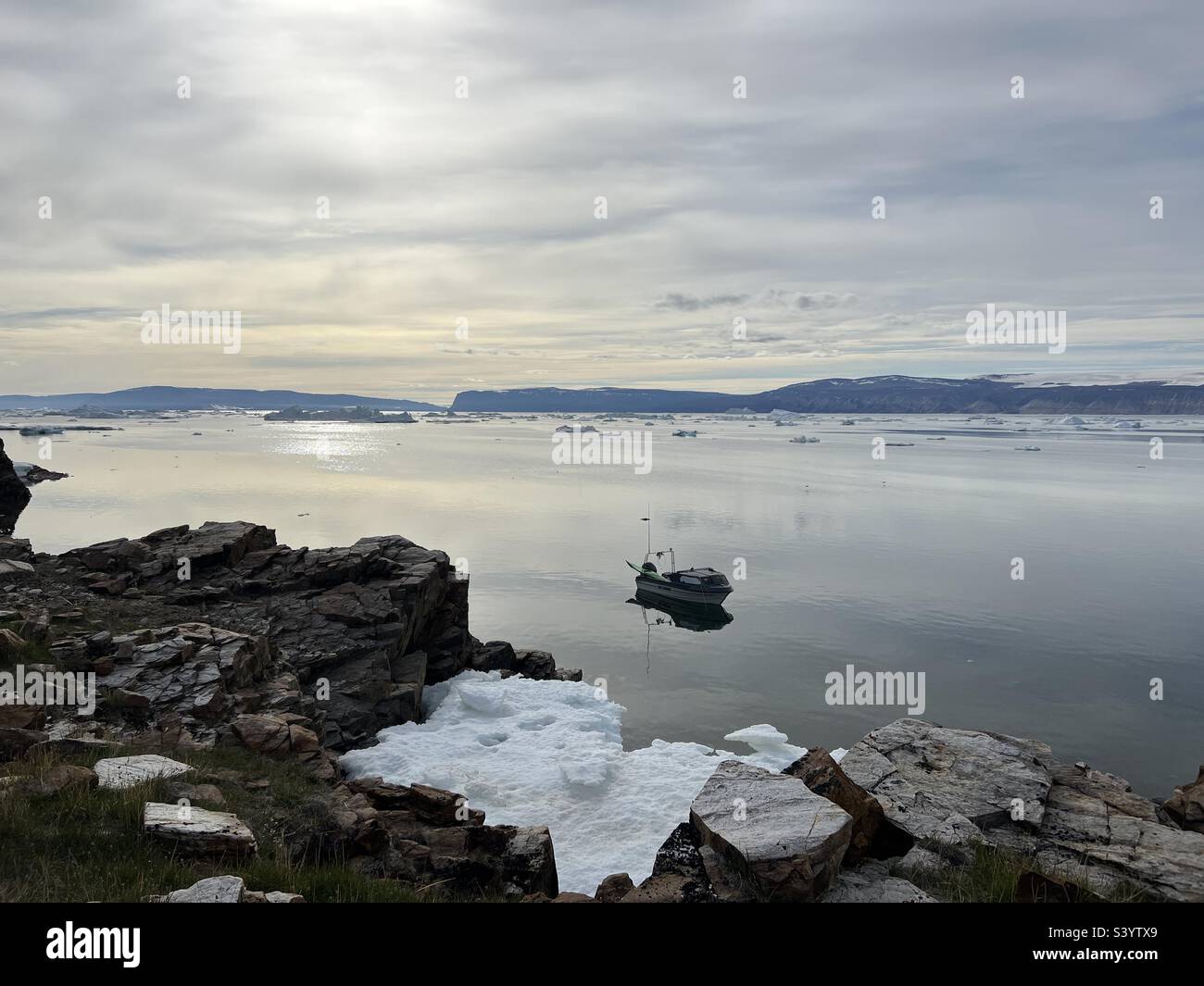 Qaanaaq (thule): hi-res stock photography and images - Alamy