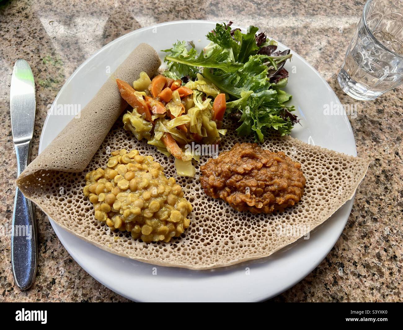 Yémisir wat hi-res stock photography and images - Alamy