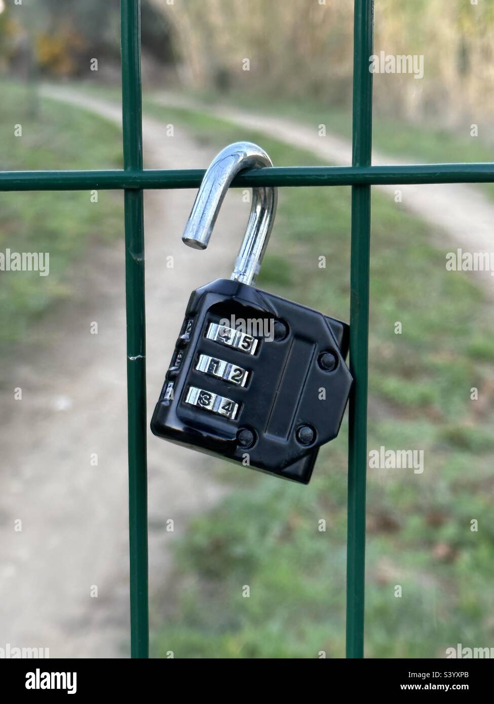 Gate numbers hi-res stock photography and images - Alamy