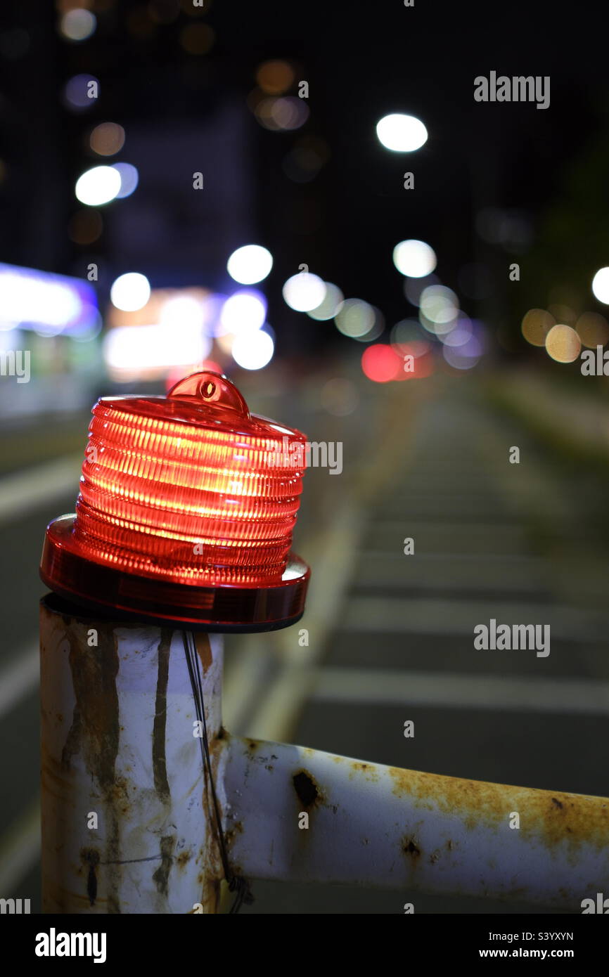 Warning sign red hi-res stock photography and images - Alamy