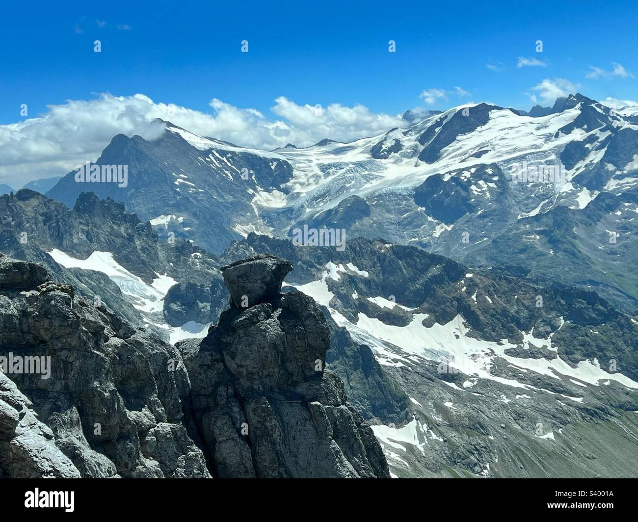Swiss alps mountain snow hi-res stock photography and images - Alamy