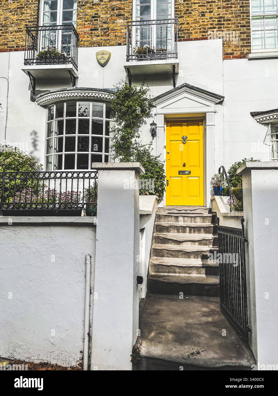 Hampstead village london hi-res stock photography and images - Alamy