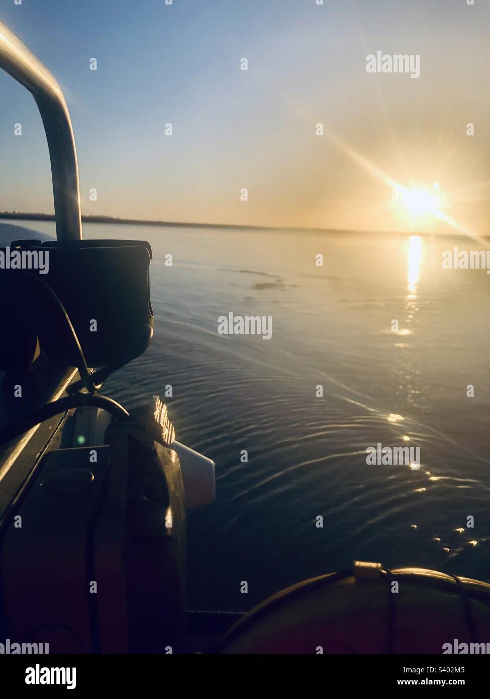 Fishing at sun rise hi-res stock photography and images - Alamy