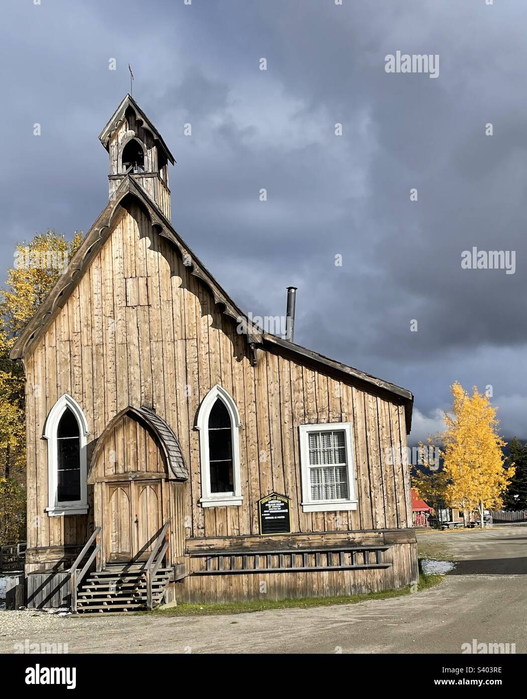 Rustic church hi-res stock photography and images - Alamy