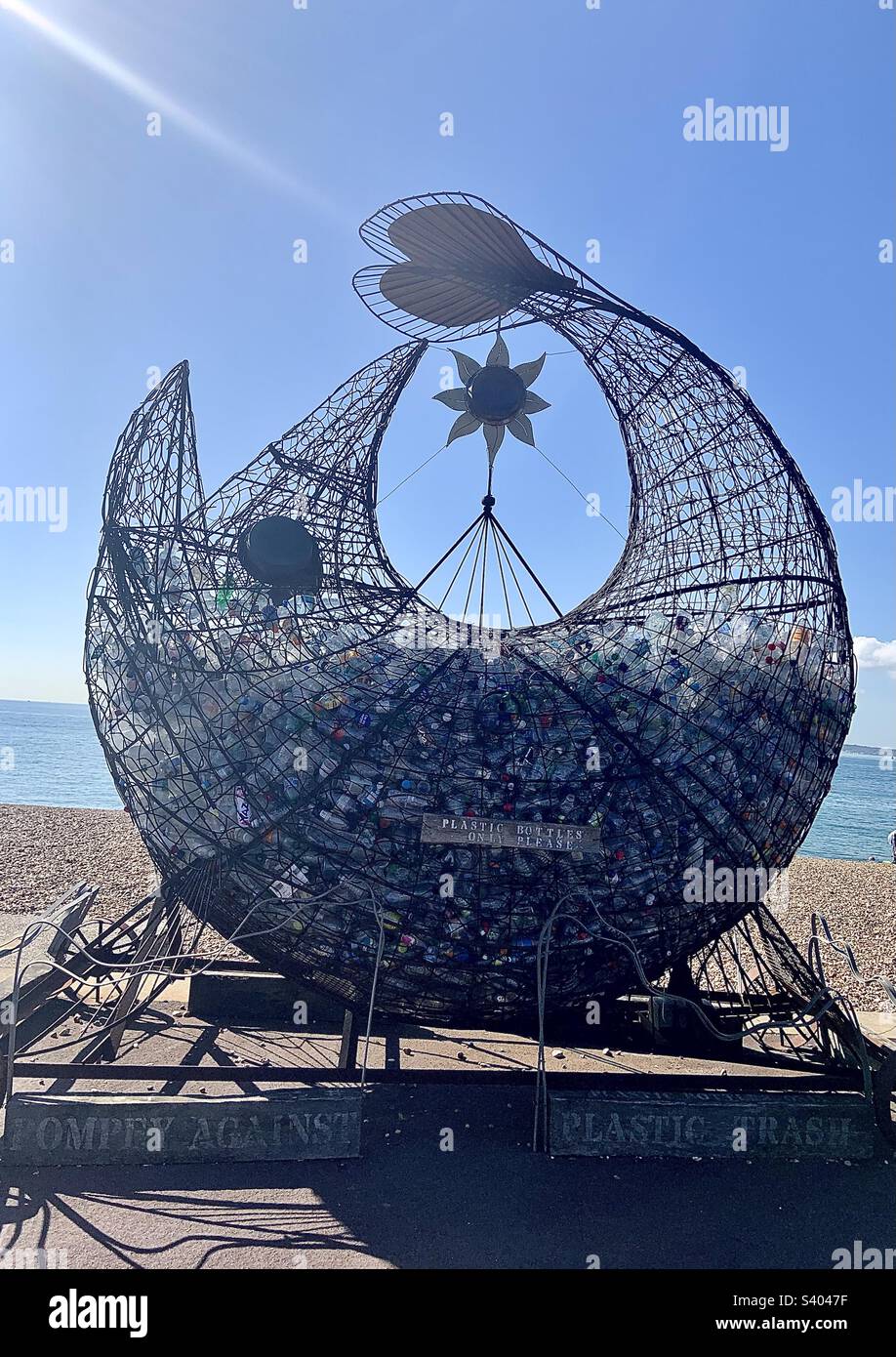 Plastic recycling fish hi-res stock photography and images - Alamy