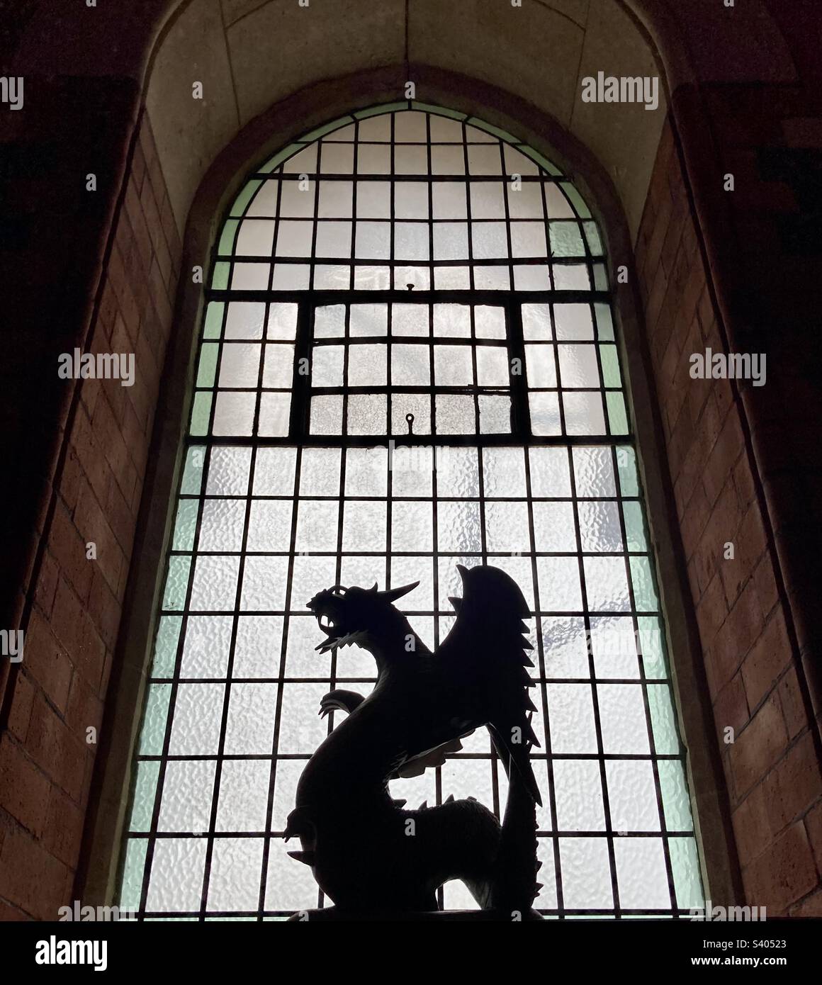 Dragon window hi-res stock photography and images - Alamy