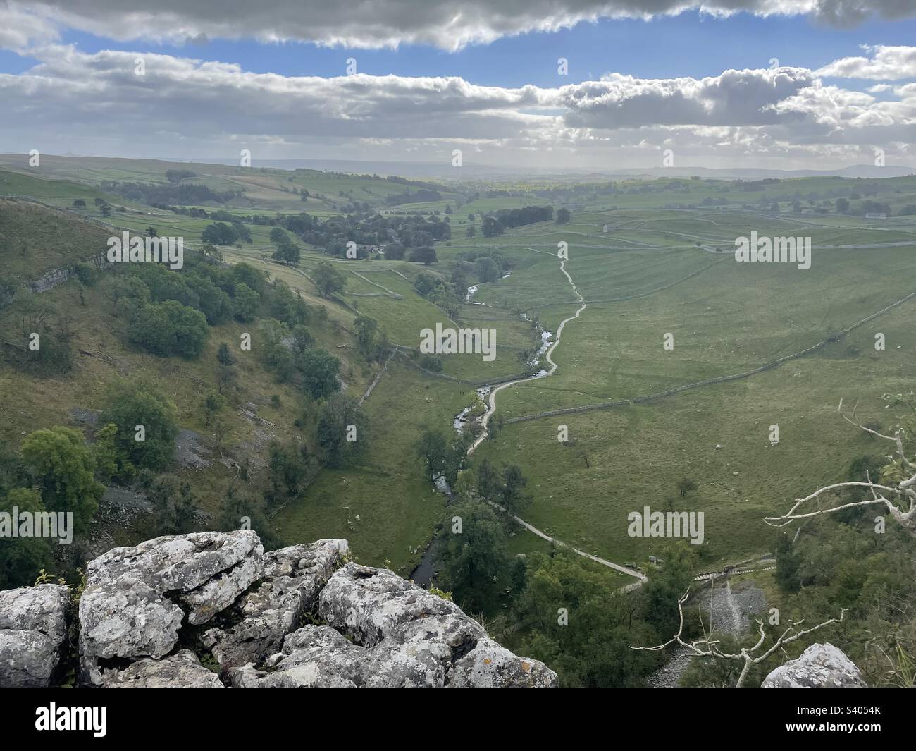 From malham cove hi-res stock photography and images - Alamy