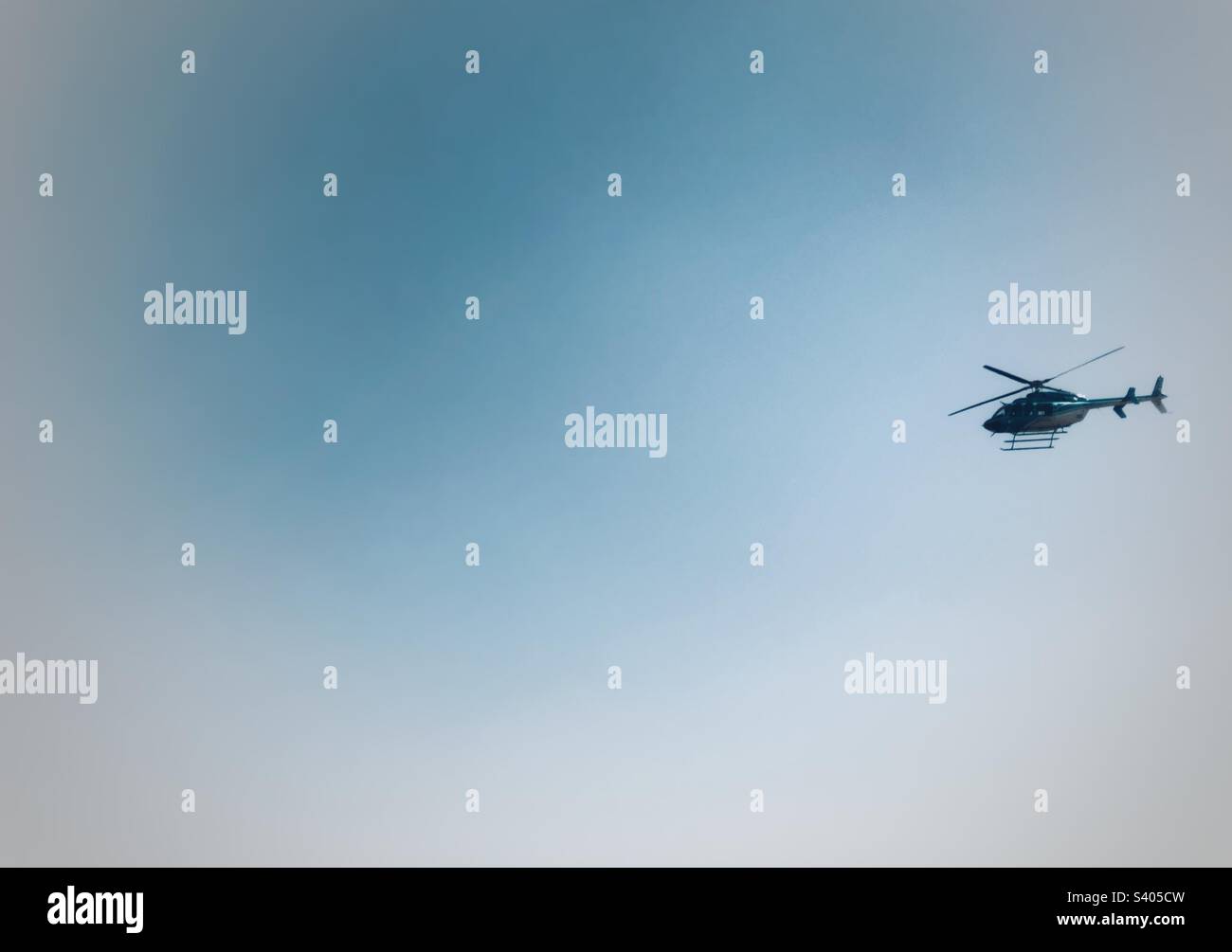 Bell helicopter hi-res stock photography and images - Alamy