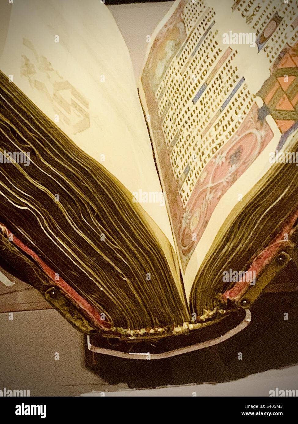 15th century book hi-res stock photography and images - Alamy